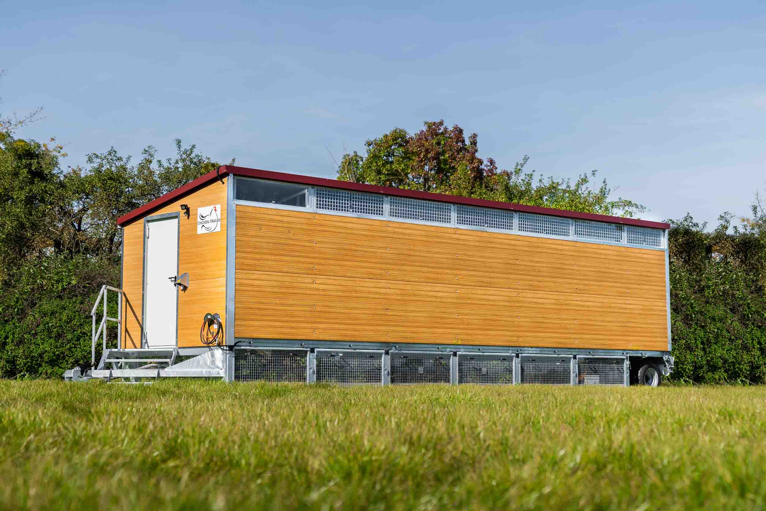 CHICKEN-TRAILER » Mobiler Hühnerstall